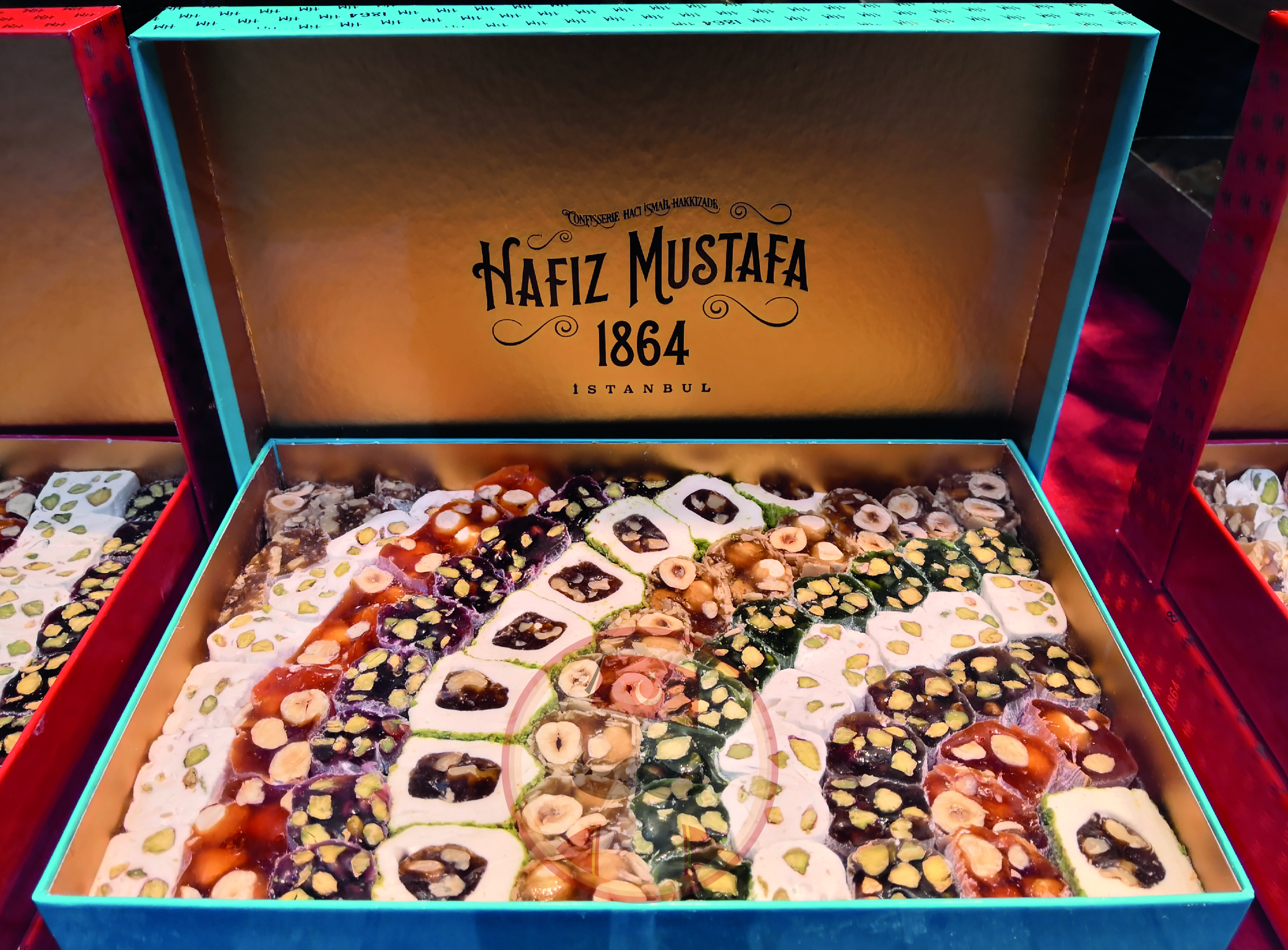 Buy Assorted Rainbow Turkish Delight Box, 1200g - Grand Bazaar Istanbul ...