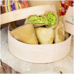 Buy Muska Dessert with Pistachio, Fistikli Muska Tatlisi - Grand Bazaar ...